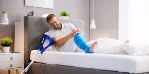 Blood Clots in Legs: How Vein Disease & Other Factors Play a Role